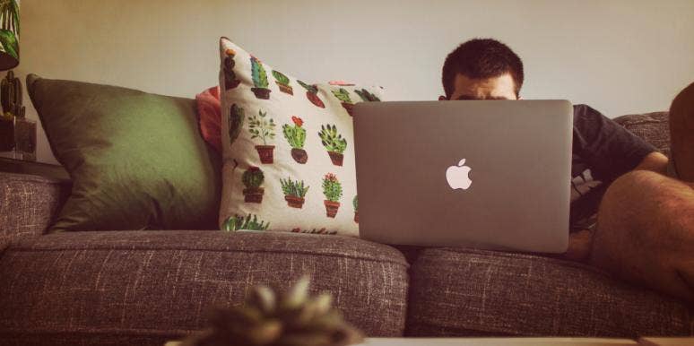 Signs Of Porn Addiction And How To Stop Watching So Much Pornography Stacie Ysidro Yourtango